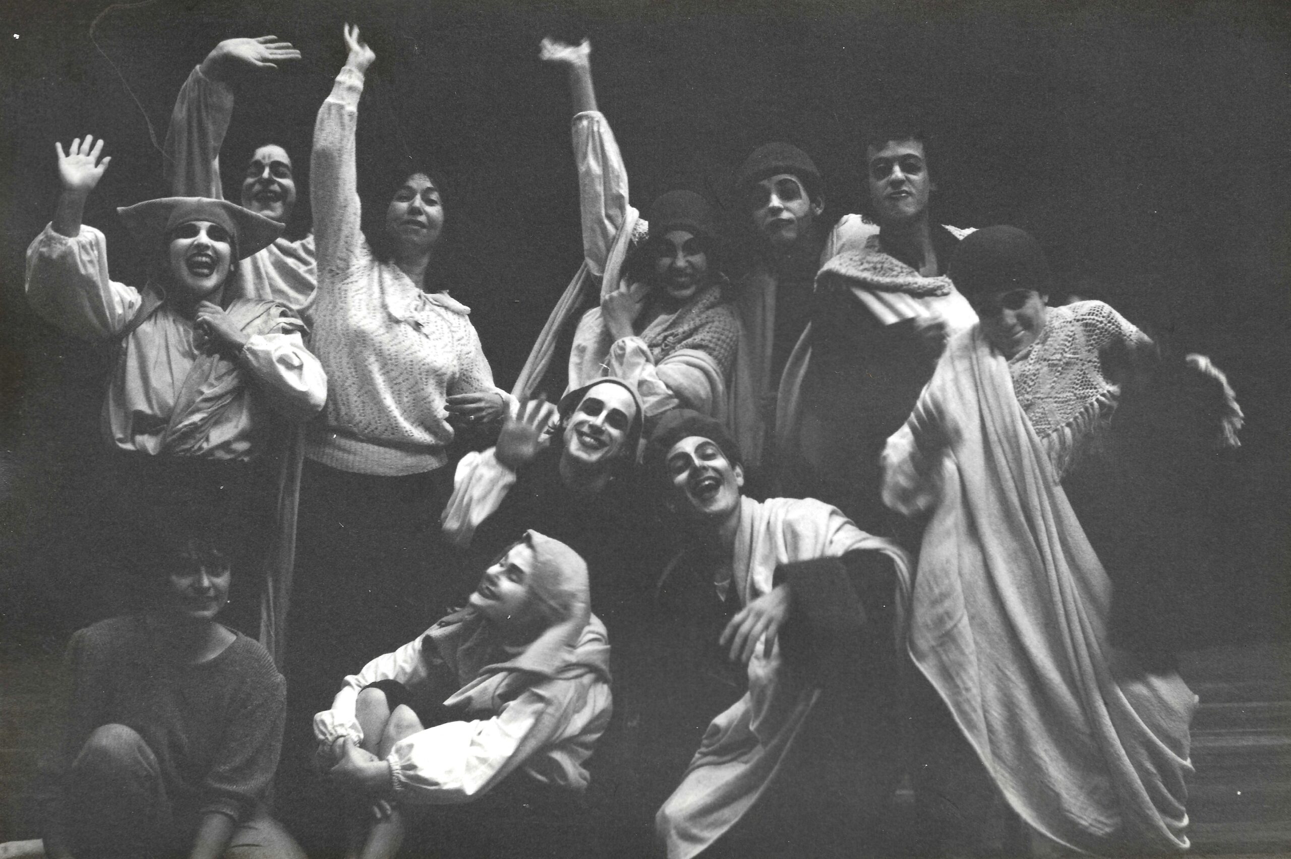 Livro sobre diretora pelotense Maria Helena Lopes será lançado no ...